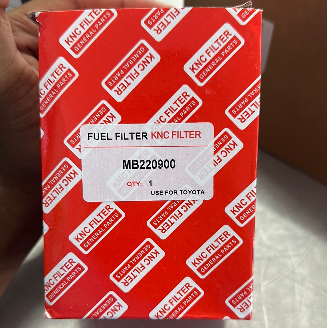 MB220900 Fuel Filter