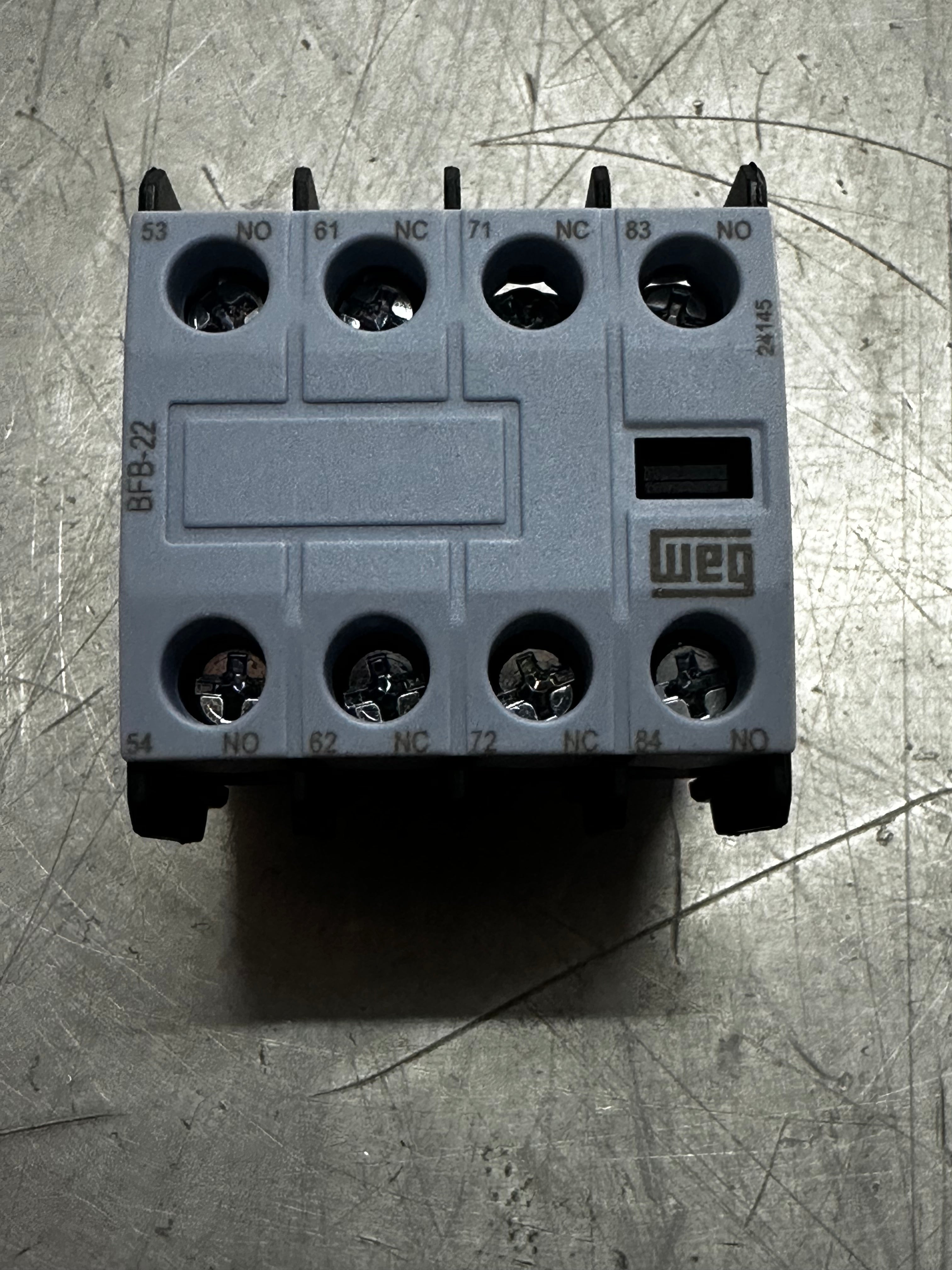 WEG Front Mounted Auxiliary Contact Block - BFB-22 (2 NO / 2 NC)
